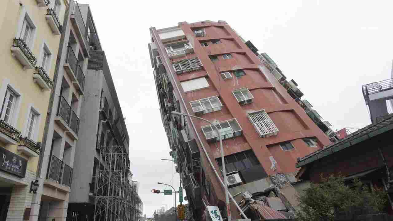 The Remarkable Tech Inside Taiwan's Earthquake-Proof Skyscraper